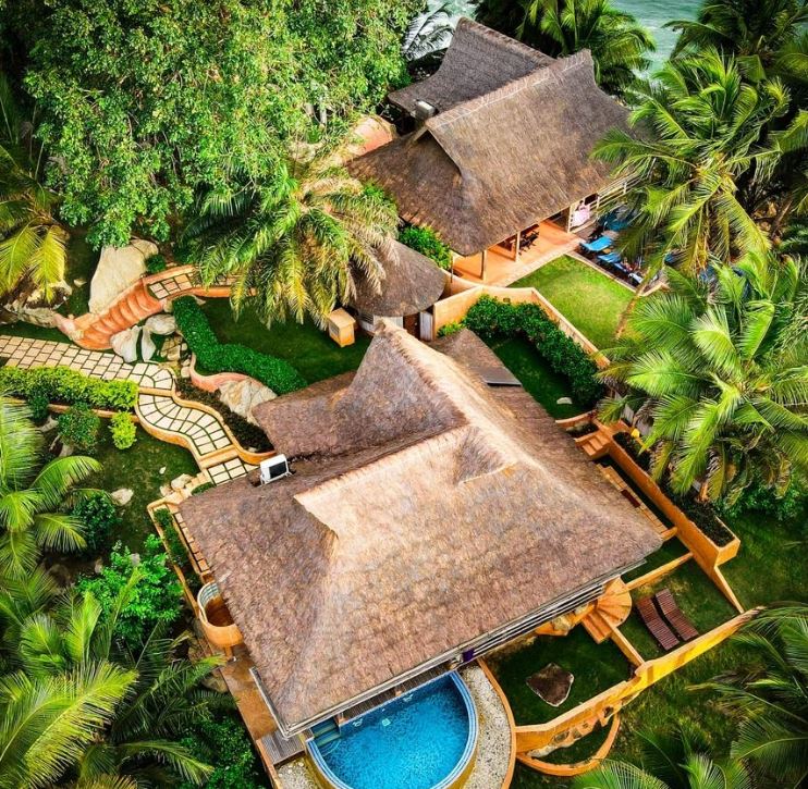 Lou Moon Resort - incredibly breath-taking scenery and hospitality